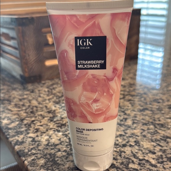 igk | Hair | Igk Strawberry Milkshake Color Depositing Hair Mask 6 Oz ...